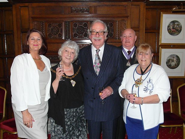 The Front Page. - Copy 287 (Eastwell Manor, The Marina 30,000 ...